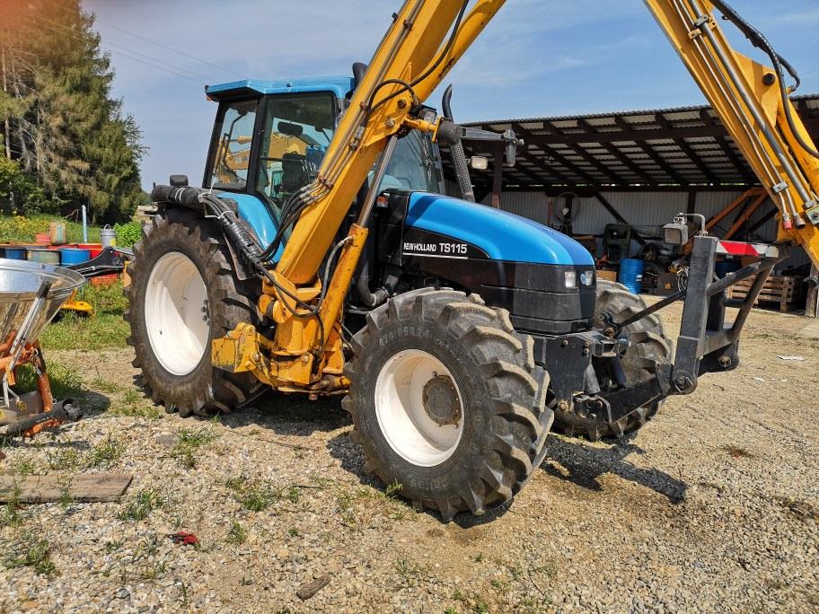 New holland ts115
