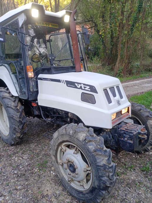 Prodaje se traktor - VTZ 2048 A