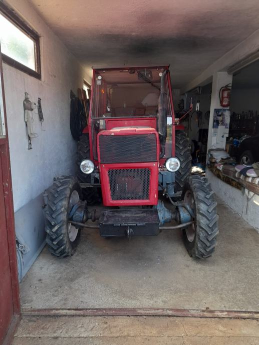PRODAJE SE UNIVERZAL 445 DT 4X4 U DOBROM STANJU