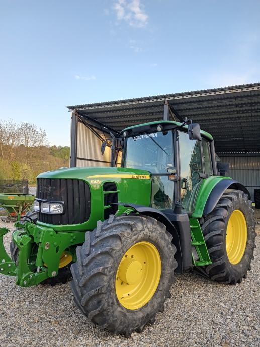 Prodajem John Deere 6930