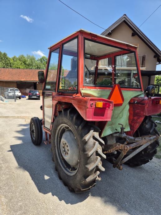 Prodajem traktor IMT 540