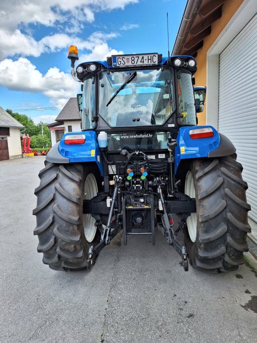 PRODAJEM TRAKTOR NEW HOLLAND T5 120 HD