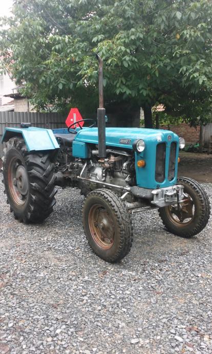 Prodajem Traktor Rakovica 76