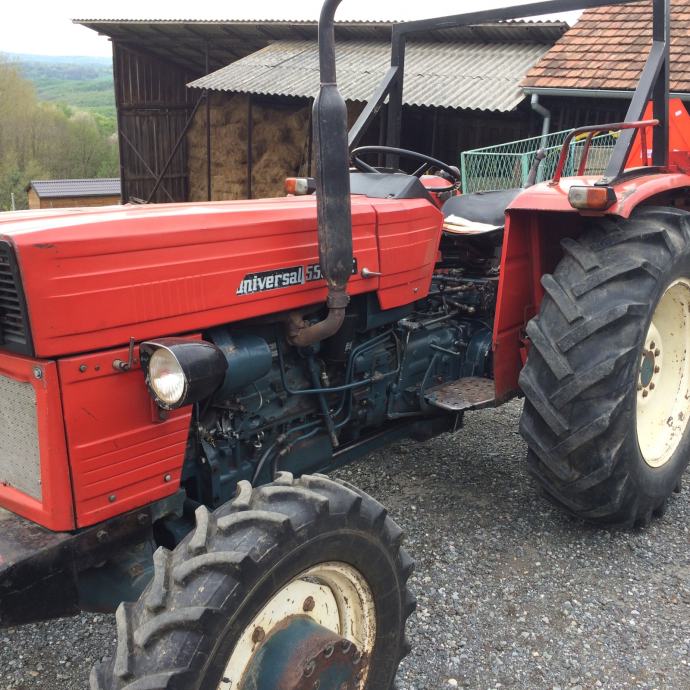 Prodajem traktor UNIVERZAL 550 DTC