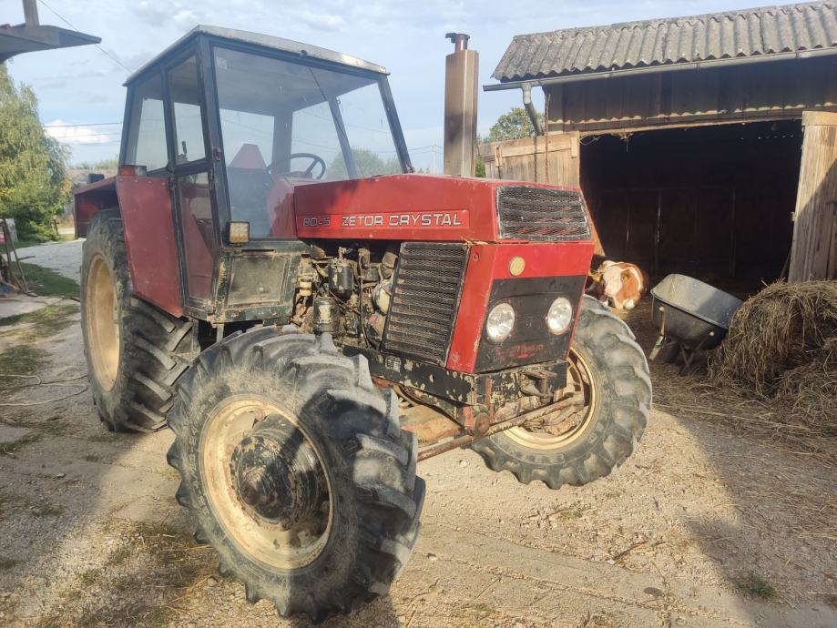 Prodajem traktor Zetor crystal 8045