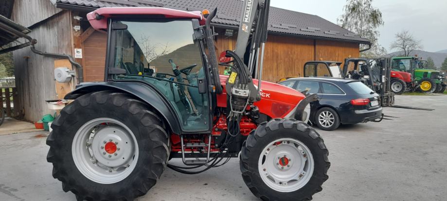 PRODAM TRAKTOR McCormick CX75L - NAKLADAČ MX 60 - TOP STANJE
