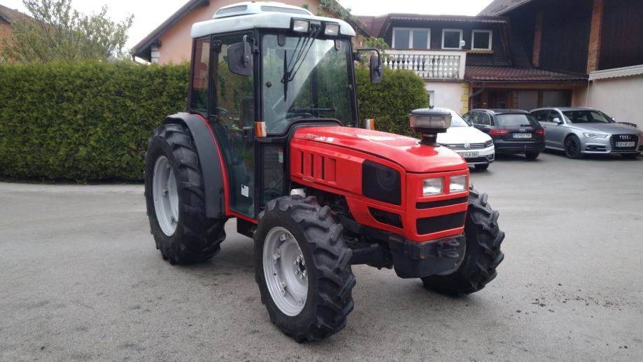 PRODAM TRAKTOR SAME DORADO F90 - KLIMA - 42 KM/H - TOP STANJE