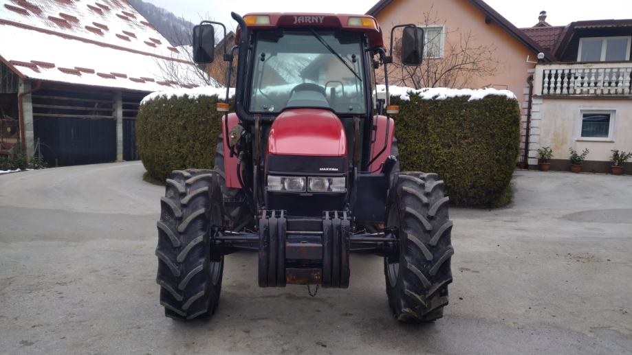 PRODAMO TRAKTOR CASE JX1080U - 80 KONJEV - 40 KM/H