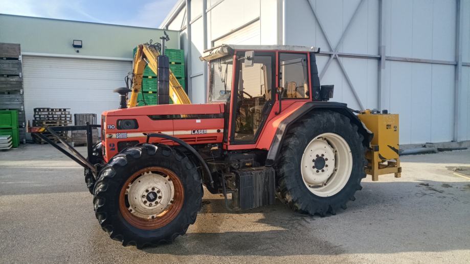Same Laser 110 sa Herder kranskom kosilicom 7,5 metara