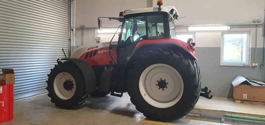 STEYR 6170