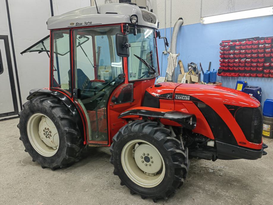 Traktor Antonio Carraro