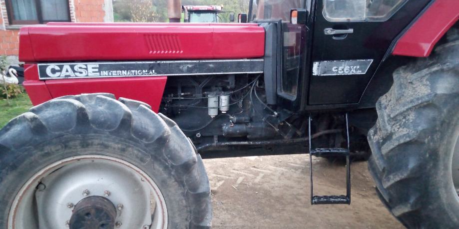 Traktor Case 956XL