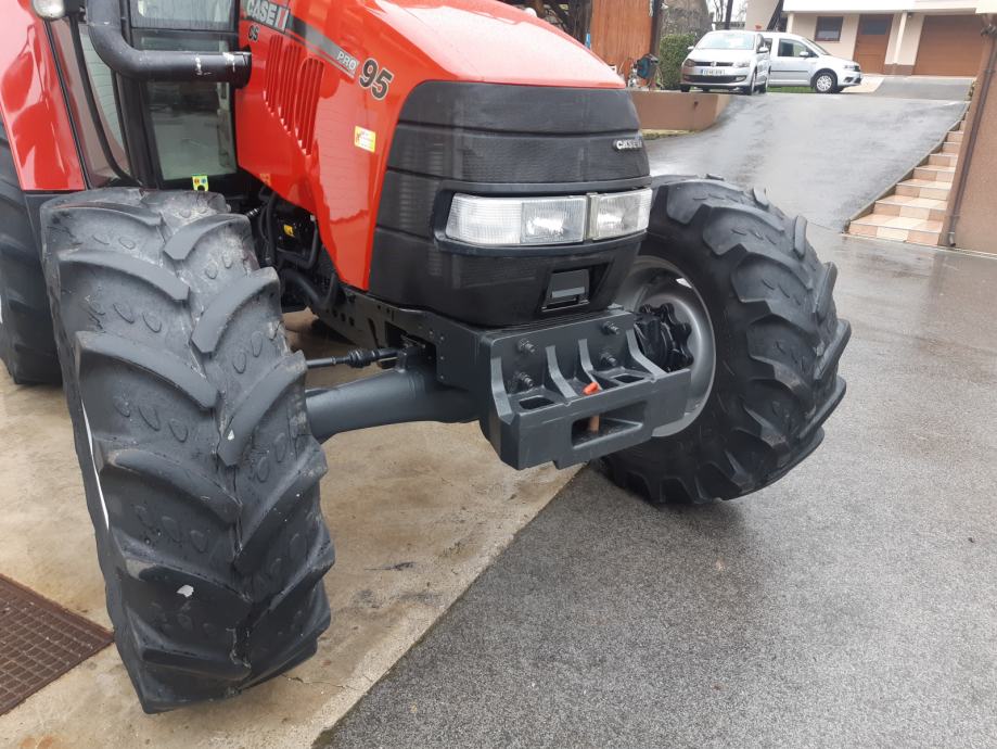 TRAKTOR CASE CS95 PRO