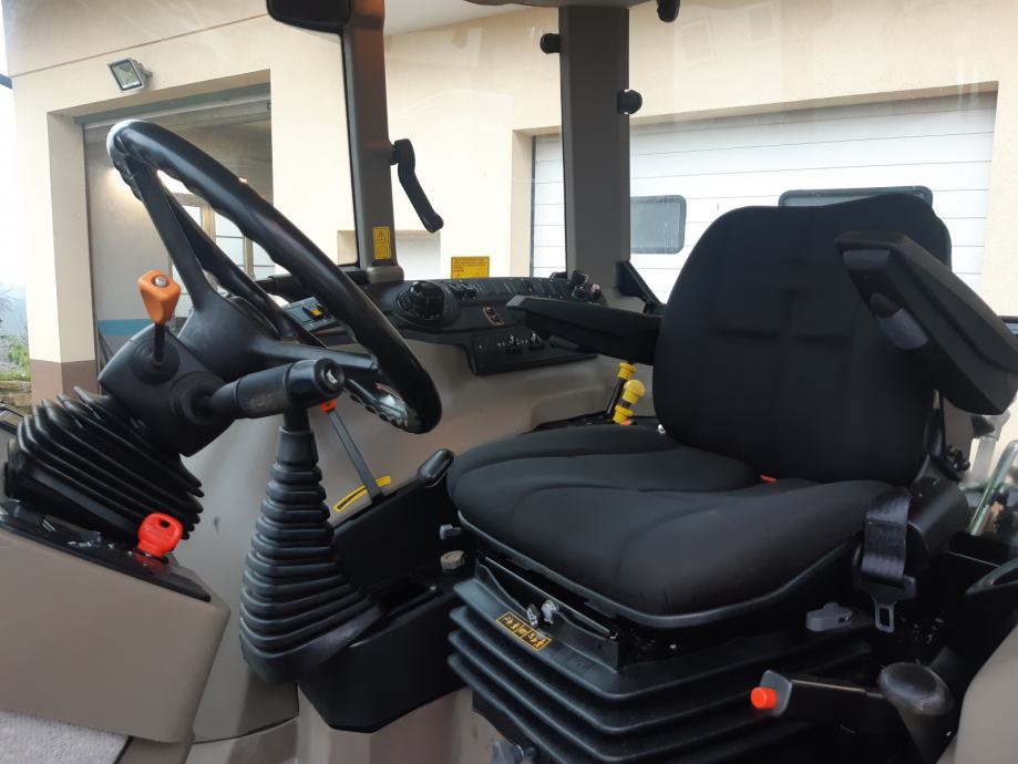 TRAKTOR CASE CS95 PRO