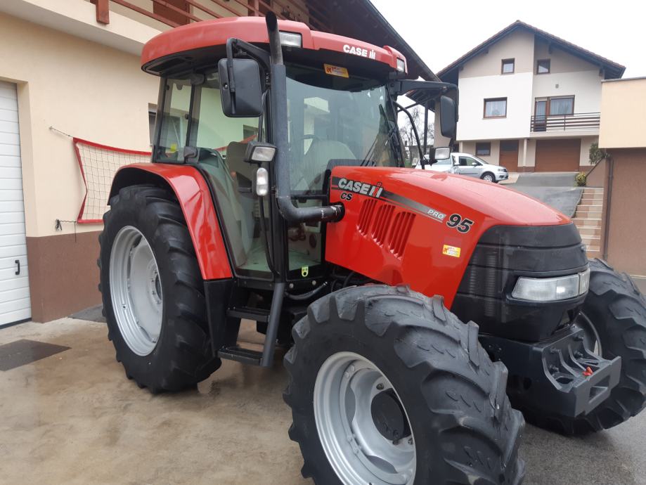 TRAKTOR CASE CS95 PRO