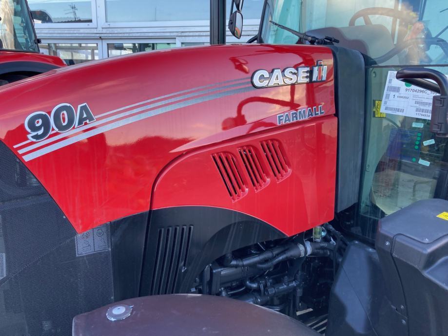 Traktor Case Farmall 90A