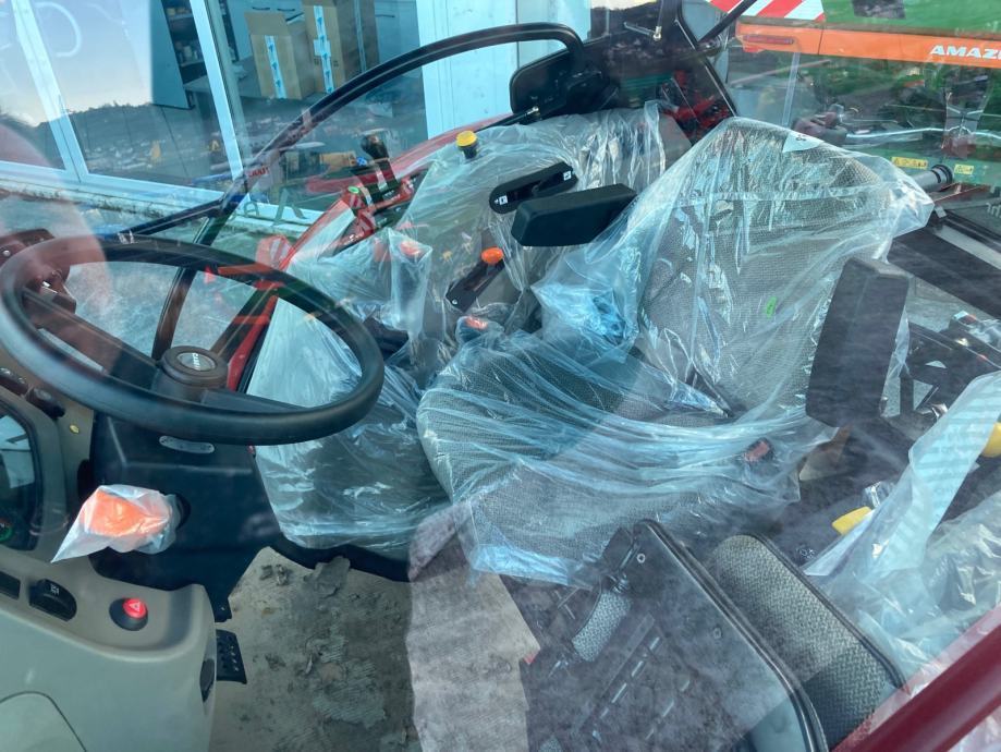 Traktor Case Farmall 90A