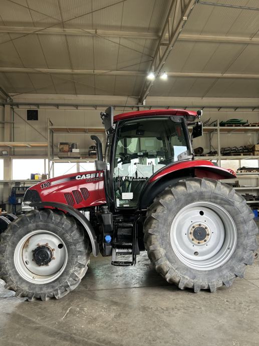 Traktor Case IH Maxxum 110