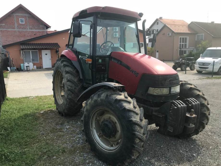 Traktor Case JX 95