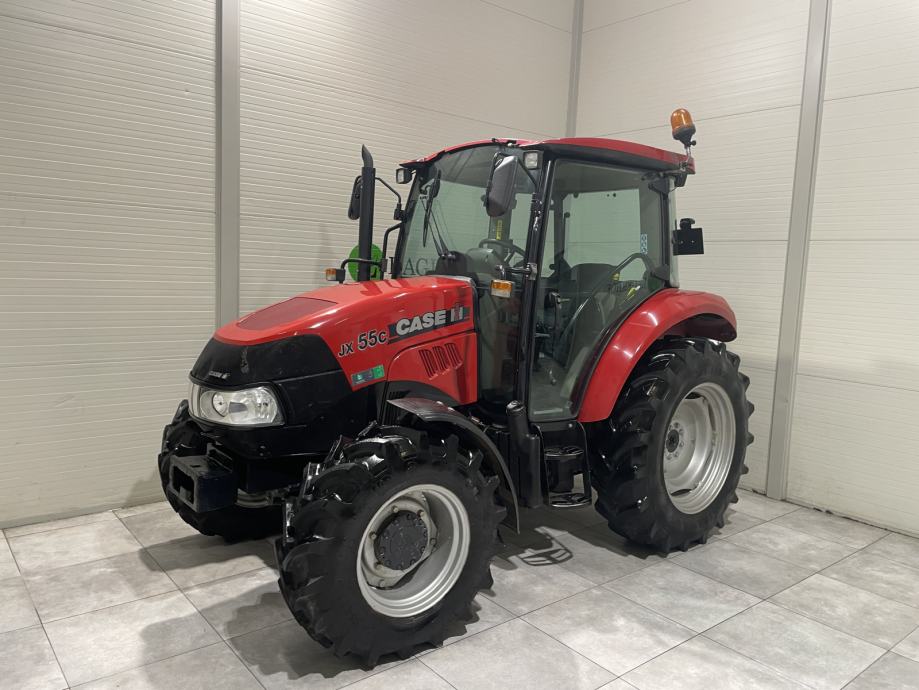 Traktor Case JX55