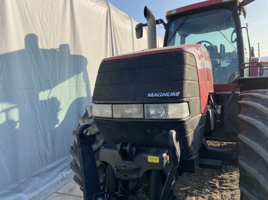 TRAKTOR CASE MAGNUM MX 270
