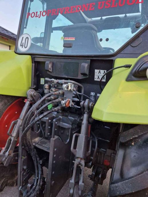 Traktor Claas AXOS 340
