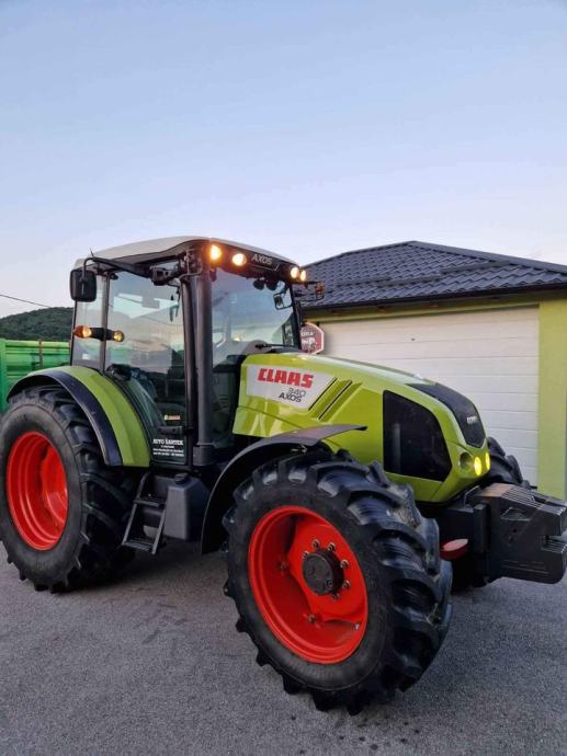Traktor Claas AXOS 340