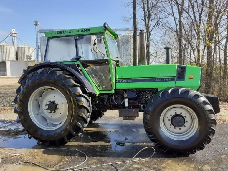 TRAKTOR DEUTZ FAHR DX 160