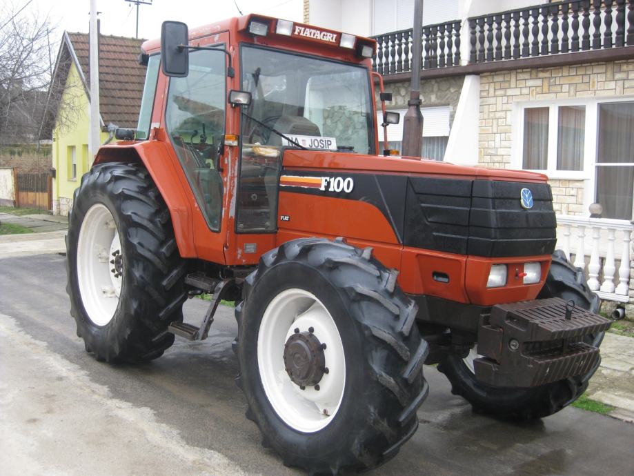 Traktor Fiat F100