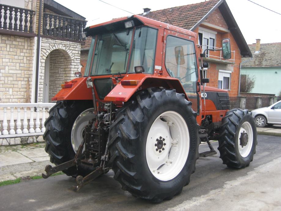 Traktor Fiat F100