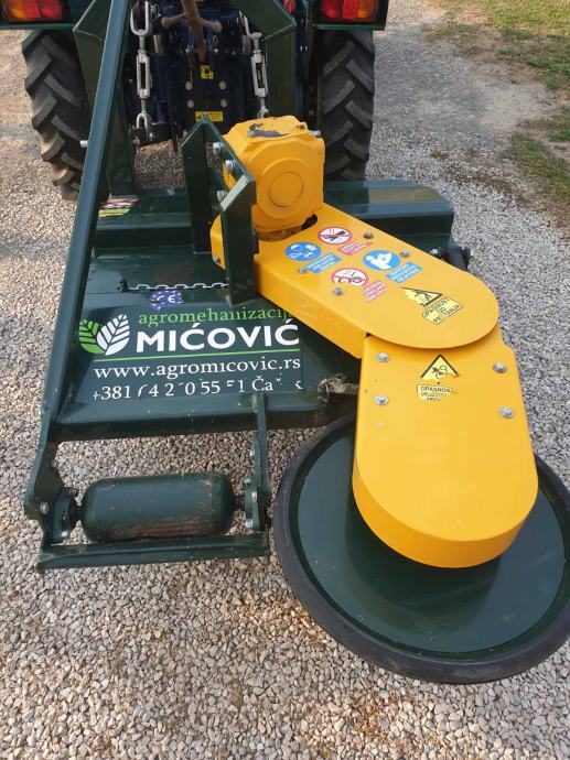 Traktor Hittner Ecotrac 40