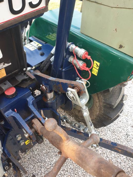 Traktor Hittner Ecotrac 40