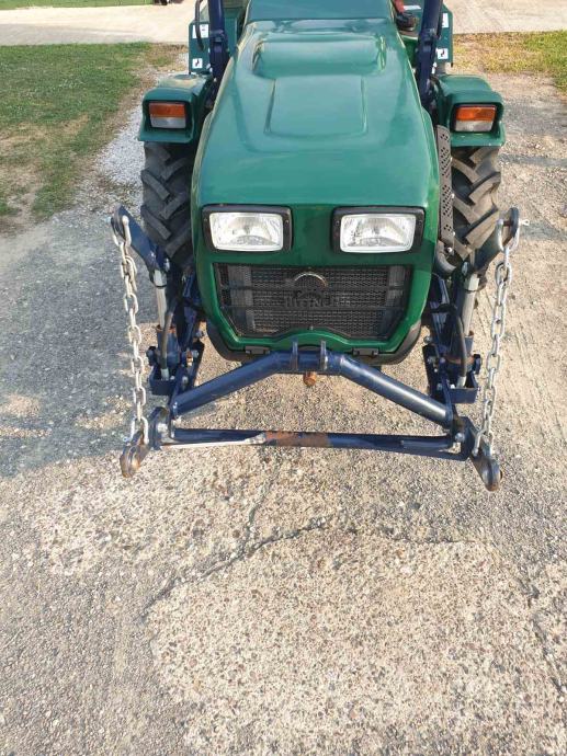Traktor Hittner Ecotrac 40