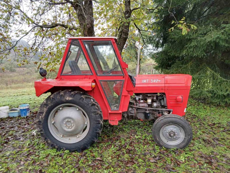Traktor IMT 542, model 220