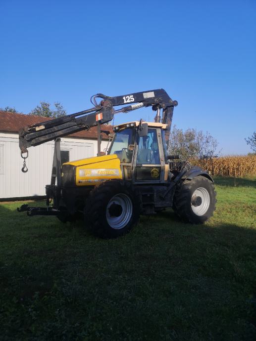 Traktor Jcb Fastrac 1135 sa kranom