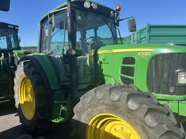 TRAKTOR JOHN DEERE 6330 PREMIUM