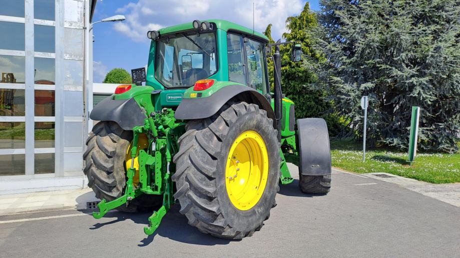 Traktor John Deere 6920
