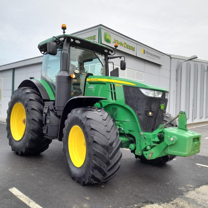 Traktor John Deere 7310R