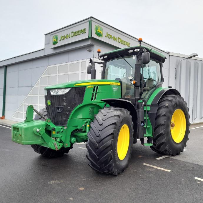 Traktor John Deere 7310R