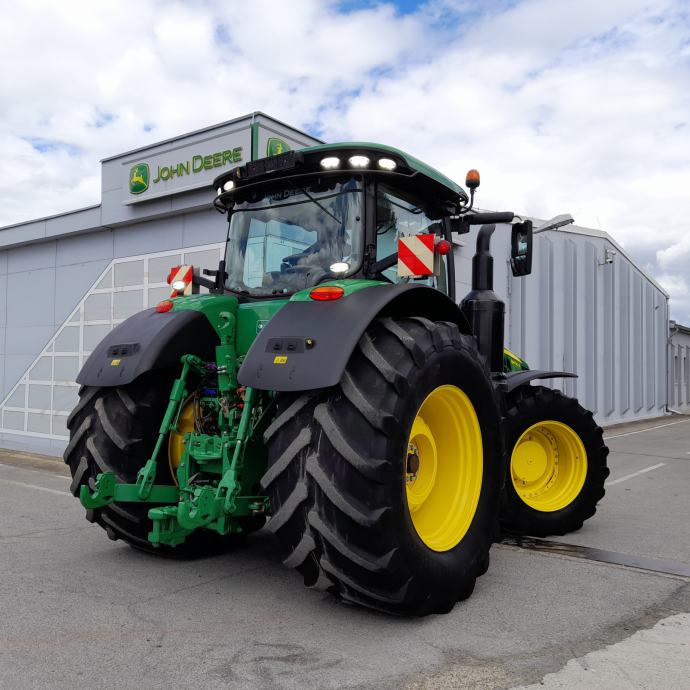 Traktor John Deere 8400R – Ultimate Edition