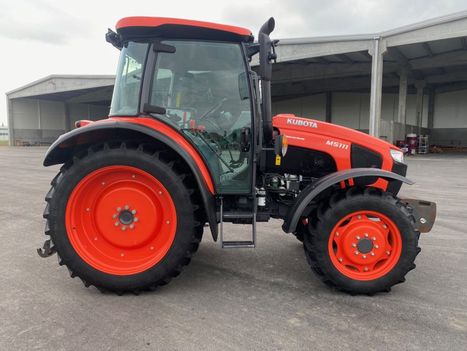 TRAKTOR KUBOTA M 5111 GE CABIN RABLJENI