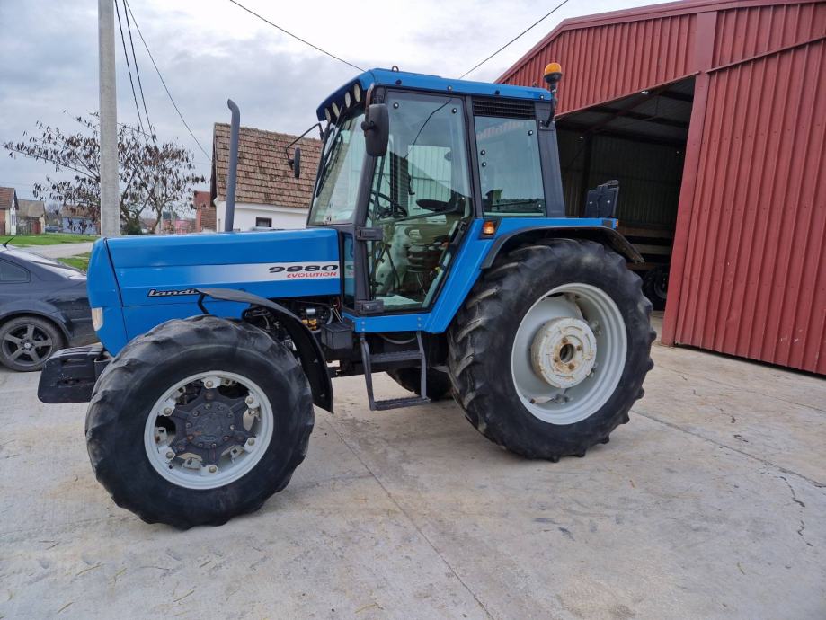 TRAKTOR LANDINI EVOLIUTION 9880