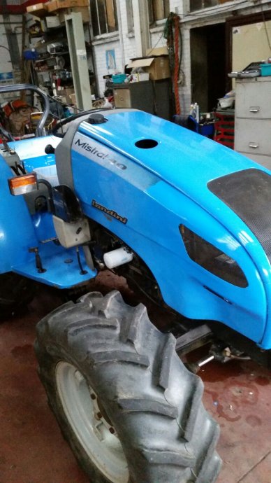 TRAKTOR LANDINI MISTRAL 40