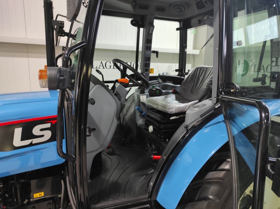 Traktor LS XU6168 - TESTNI