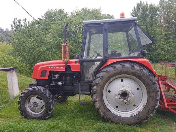 TRAKTOR LTZ 60 AB TORNADO