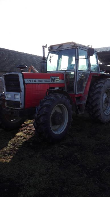 Traktor MASSEY FERGUSON 1114