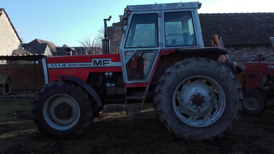 Traktor MASSEY FERGUSON 1114