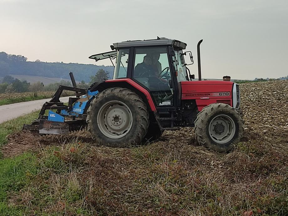 TRAKTOR MASSEY FERGUSON 6110