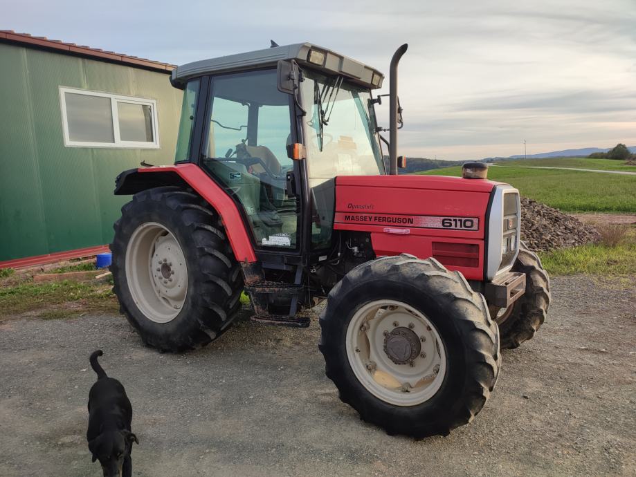 TRAKTOR MASSEY FERGUSON 6110