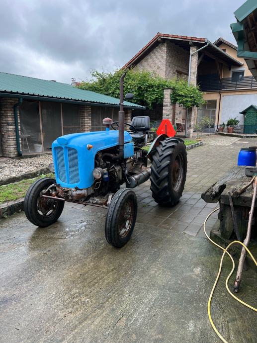 Traktor Rakovica Landini